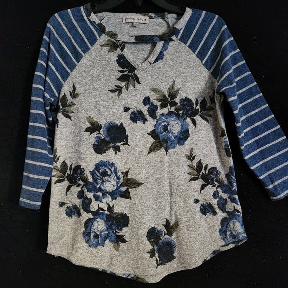 Absolutely Famous | Sweaters | Grey Blue Striped Floral Sweater | Poshmark